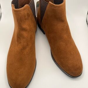 Primark | Shoes | Nwt Prime Tan Faux Suede Chelsea Ankle Boots Made ...